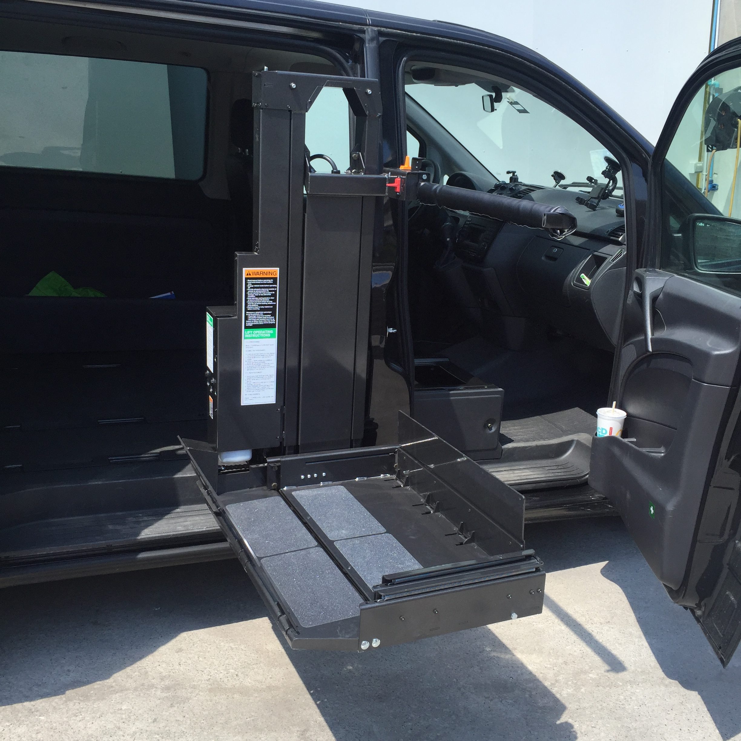 Hayon latéral swing a Way pour transport - Azur Car Adapt